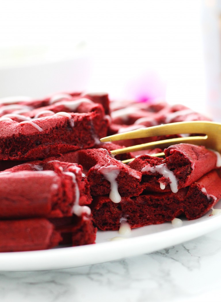 Red Velvet Waffles with White Chocolate Glaze | 3 Yummy Tummies