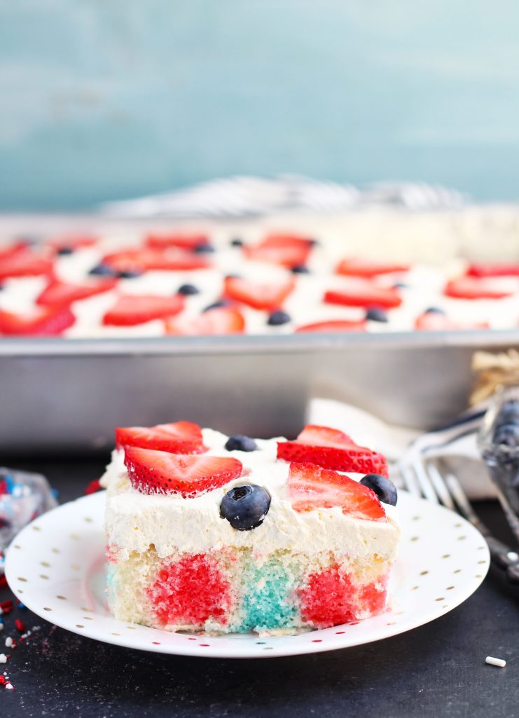 Easy-Red-White-and-Blue-Jello-Cake | 3 Yummy Tummies