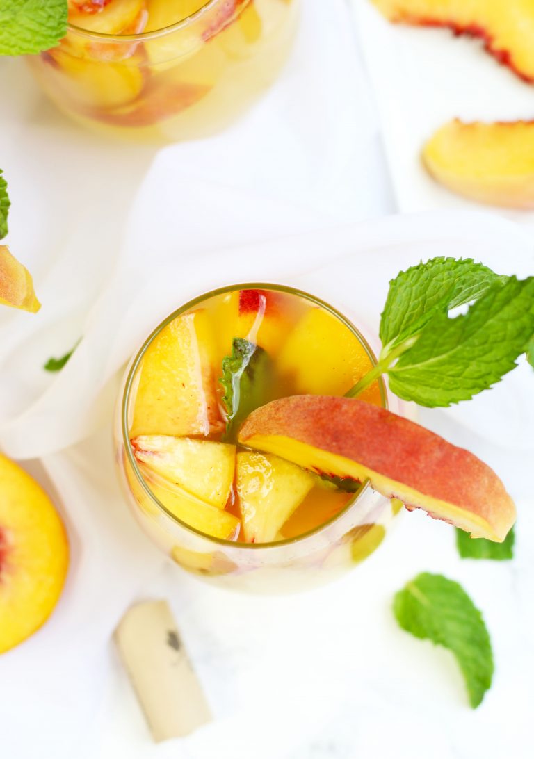 Fuzzy Navel Peach Sangria